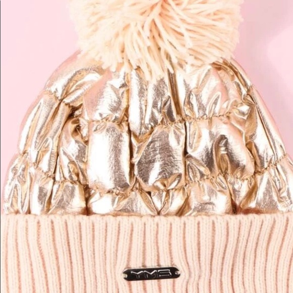 Accessories | Puffer Hat | Poshmark